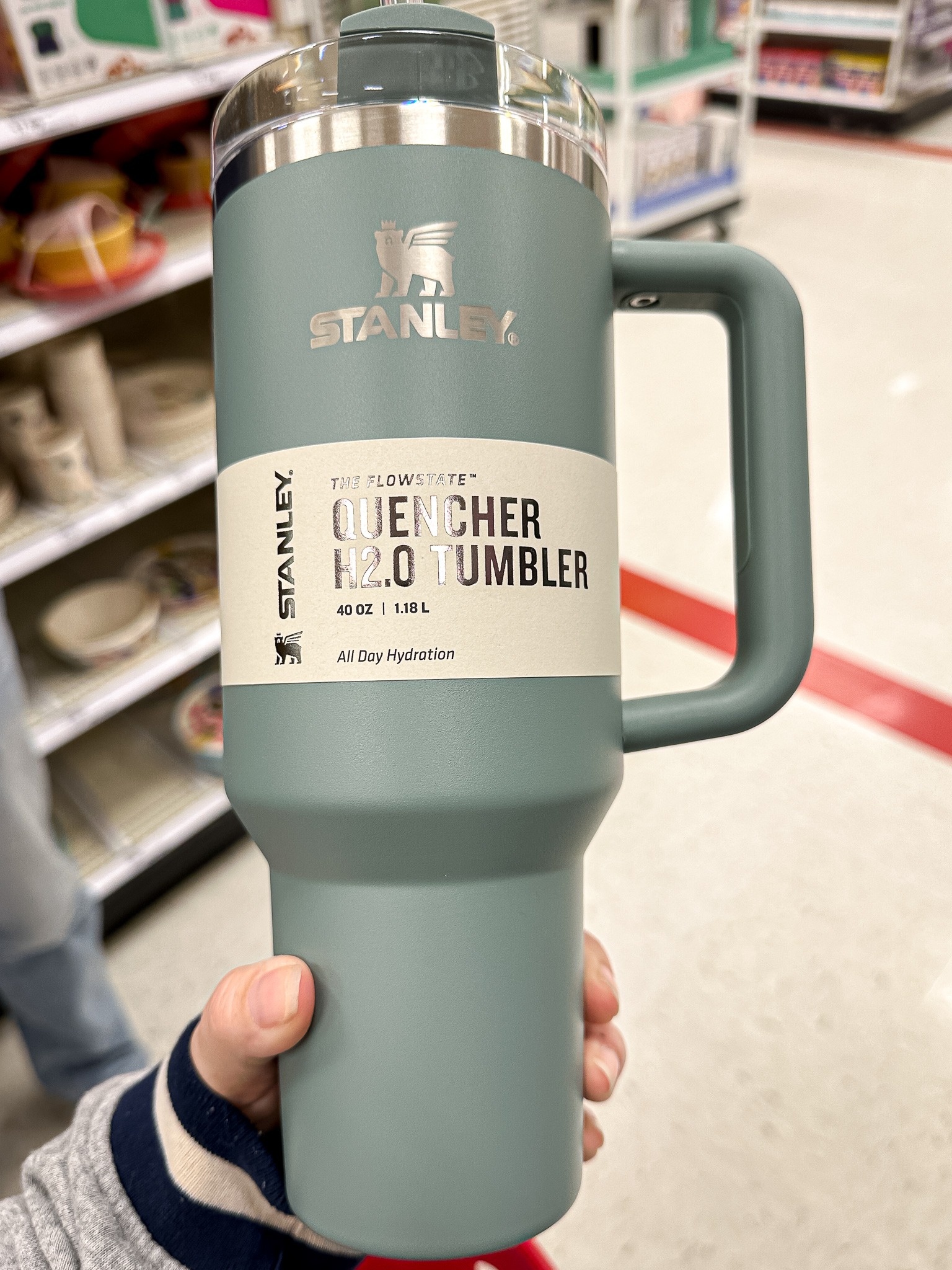 How to use a moody dark green paint as a neutral - Cribbs Style